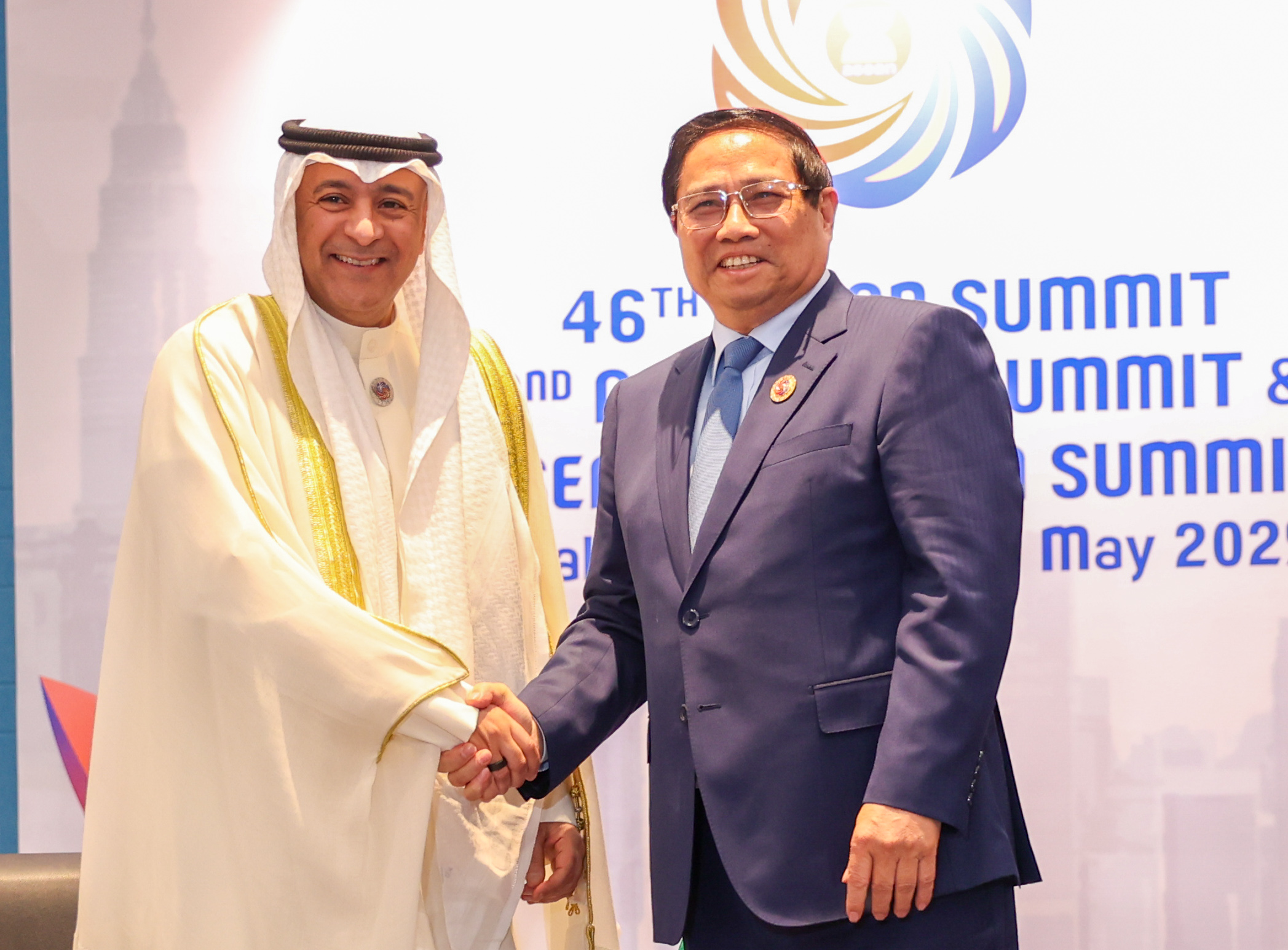 HE the GCCSG Meets with the Prime Minister of the Socialist Republic of ...